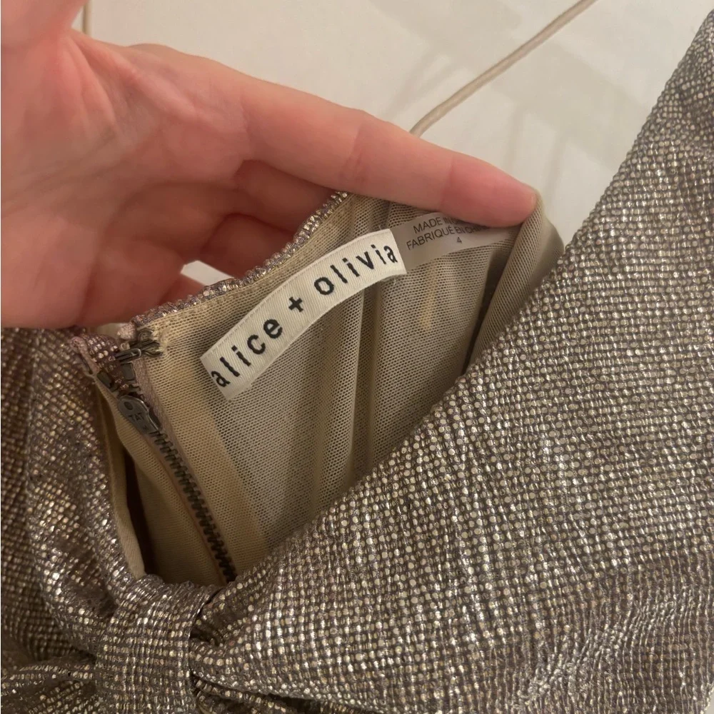 Alice + Olivia | Dresses | Alice And Olivia Midi Dress | Poshmark